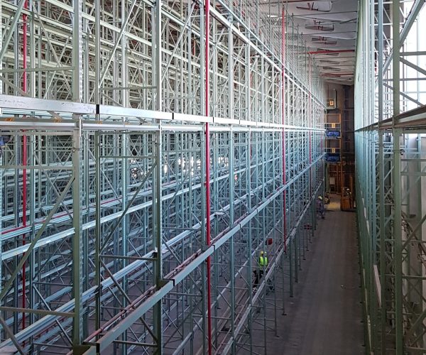 Rafturi Second-Hand pt Magazin si Depozit Rafturi marfa paletizată ...